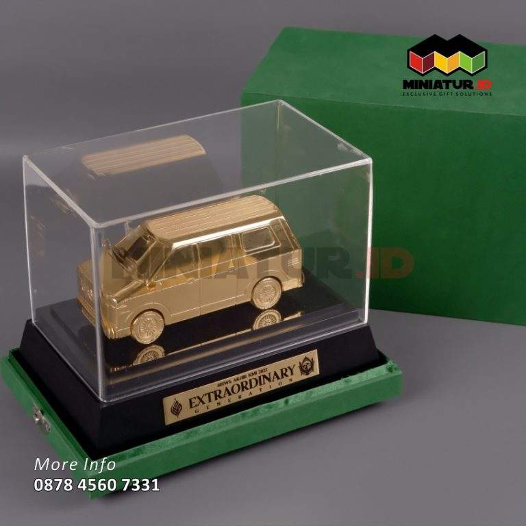 Souvenir Miniatur Extraordinary Generation | Miniatur ID